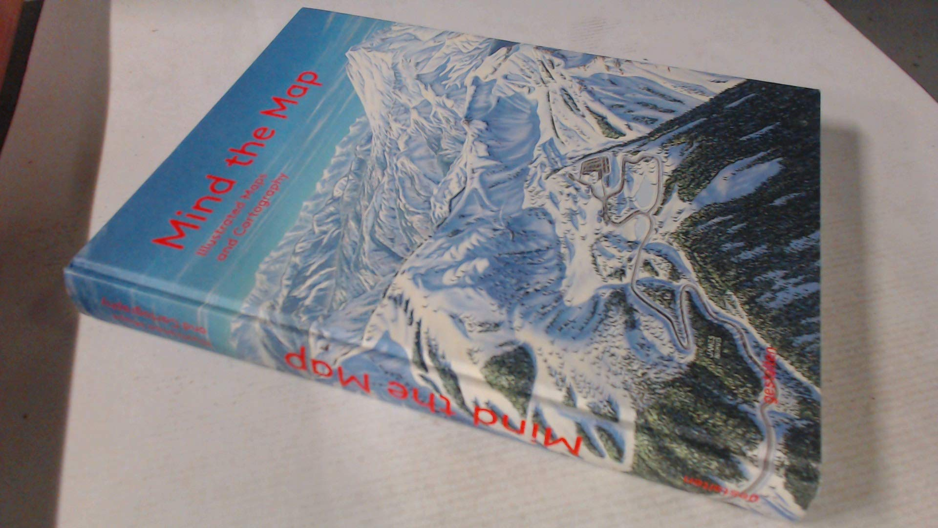 Mind the map: illustrated maps and cartography de Klanten, Robert ...